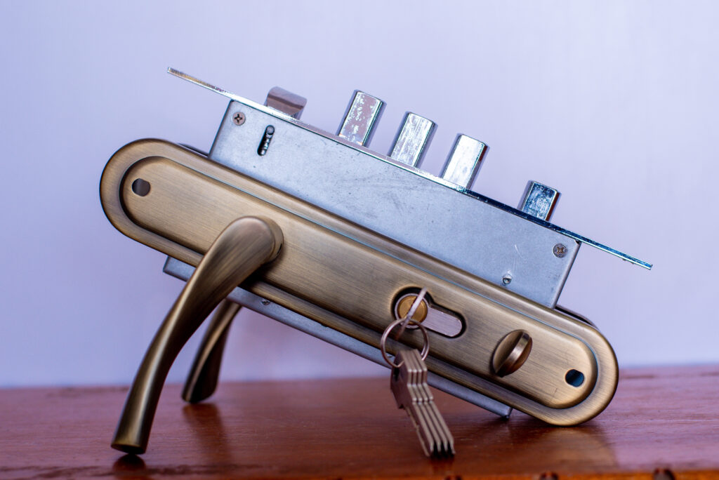 Moment thumb turn steel door lock – Lock City